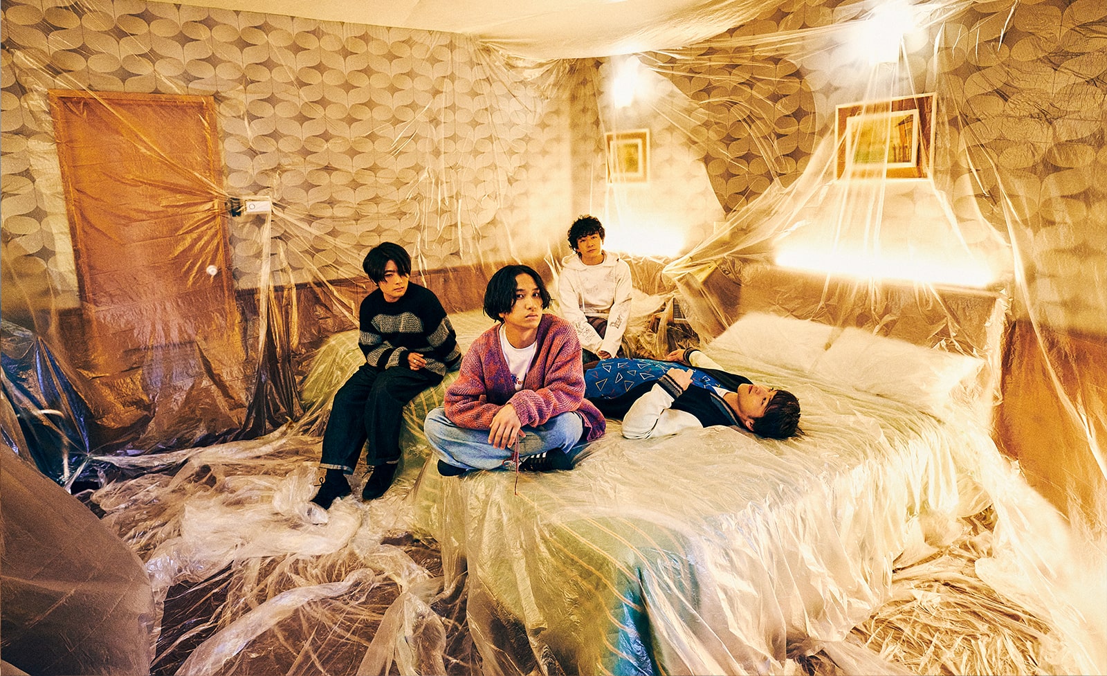 マカロニえんぴつ FC限定オフィシャルオンラインストア 「OKKAKE商店」オープン！｜Fanplus（ファンプラス）| ファンクラブ運営・EC・生配信